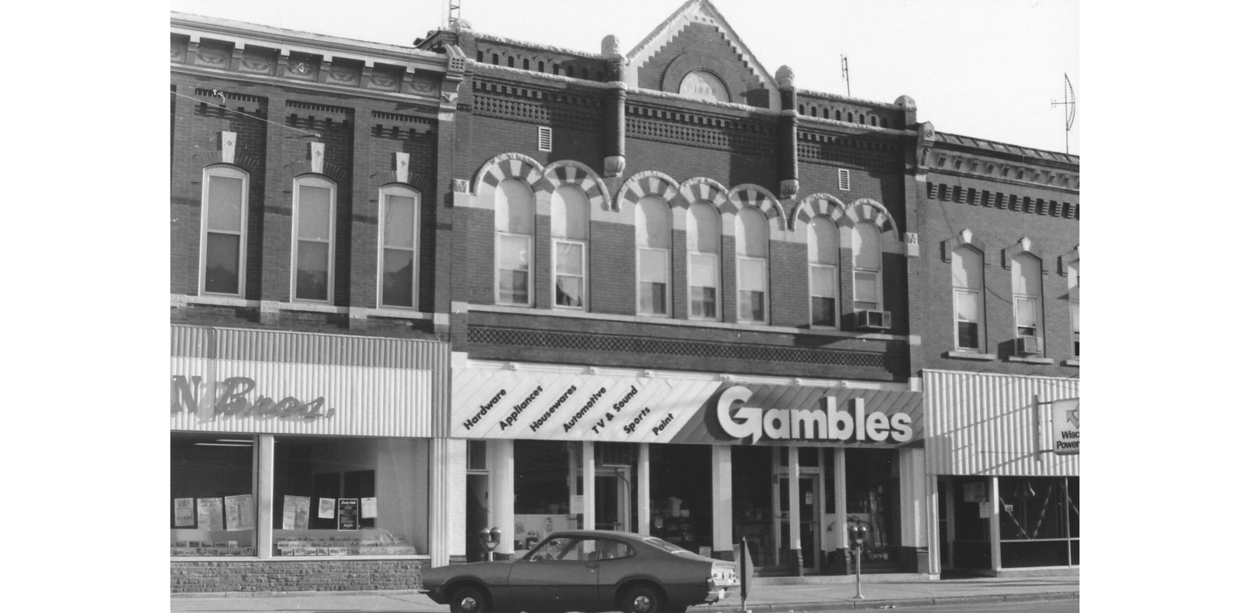 Travel Back in Time to Reedsburg - Recollection Wisconsin